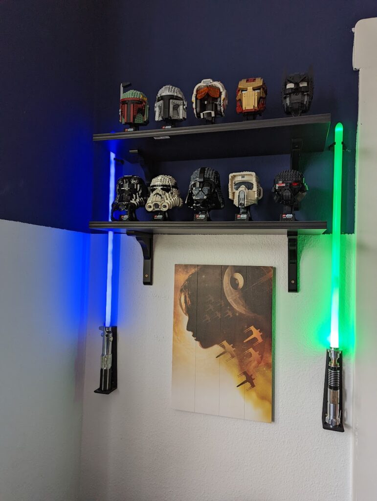 Republic Lightsaber Wall Mount – 3D printed – 3DPrint | Cosplay ...
